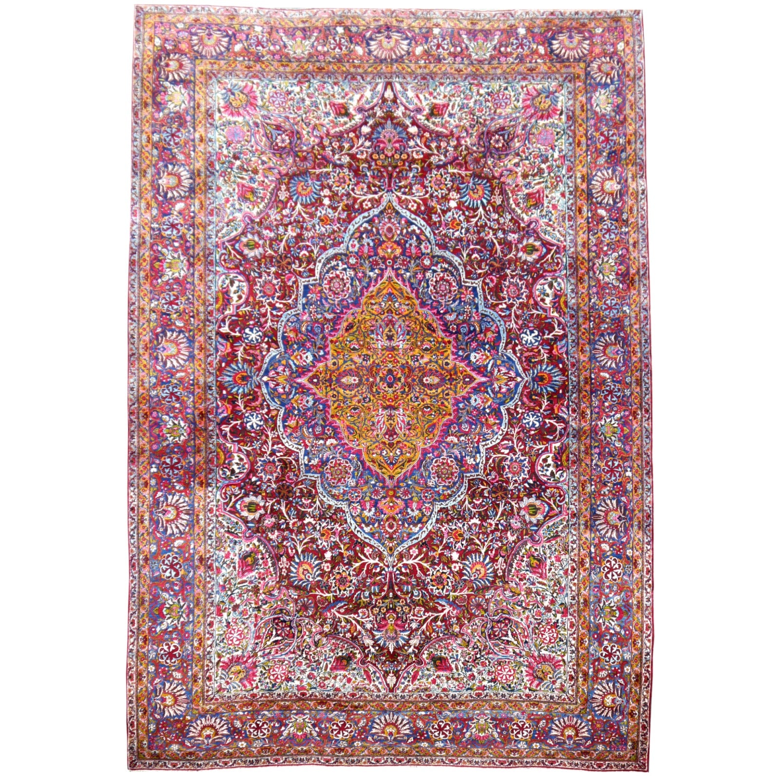 Tapis ancien royal de Yazd 680 x 470 cm. Médaillon | Vers 1920 – The ...